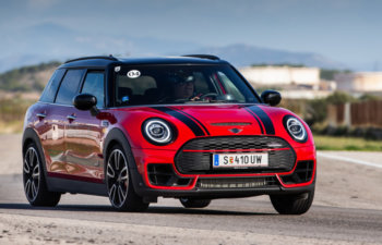 MINIクラブマン（F54）のボディカラーとルーフカラー | MINI COOPER Sketch