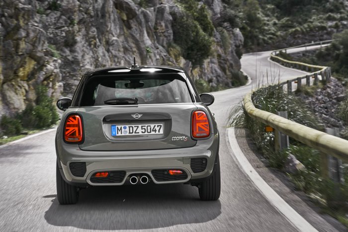 MINI 3ドア/5ドア｜エメラルドグレーの写真集 | MINI COOPER Sketch