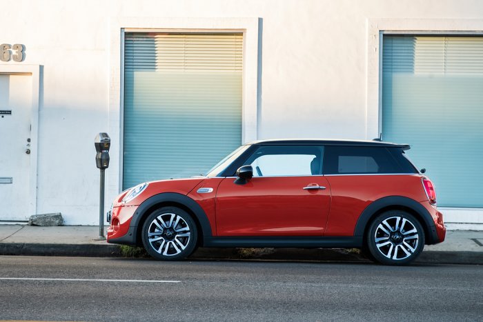 MINI 3ドア/5ドア｜ソラリスオレンジの写真集 | MINI COOPER Sketch