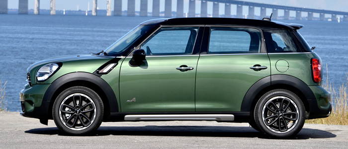 ミニクーパーのタイヤサイズ（全モデル一覧） | MINI COOPER Sketch