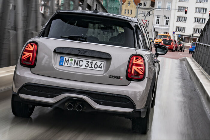 MINI 3ドア/5ドア｜ルーフトップグレーの写真集 | MINI COOPER Sketch