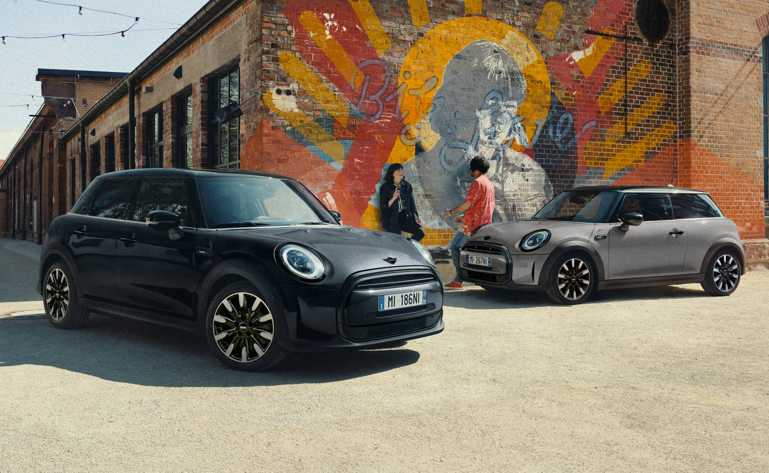 MINI3ドア/5ドアの総仕上げ！最後の特別仕様車「カムデン」登場！ | MINI COOPER Sketch