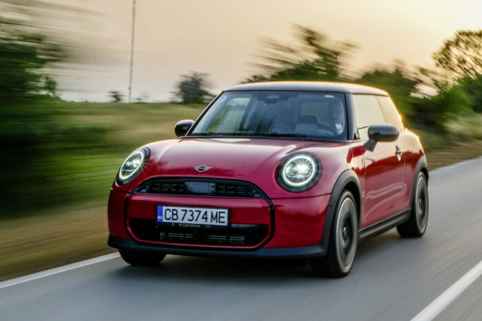 MINI クーパーC（F66）のスペックと装備 | MINI COOPER Sketch