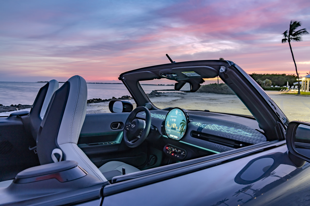 最新のオープンMINI！新型クーパー コンバーチブル（F67）発売 | MINI COOPER Sketch